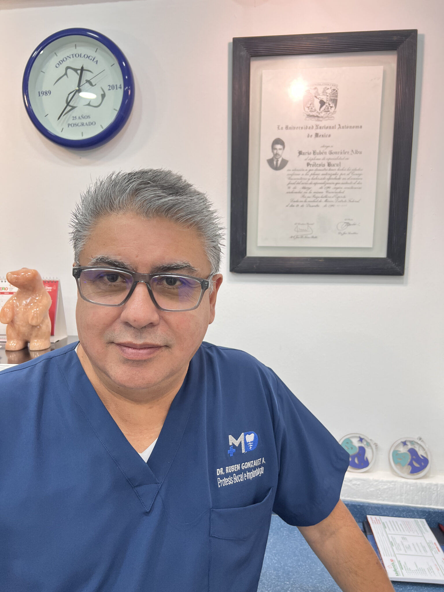 Dr. Rubén González Dentiste - Playa Quebec