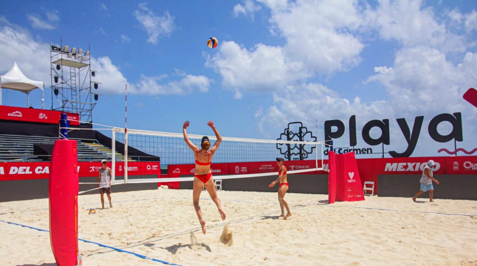 Volleyball Mondial Elite 16 à Playa del Carmen - Playa Quebec